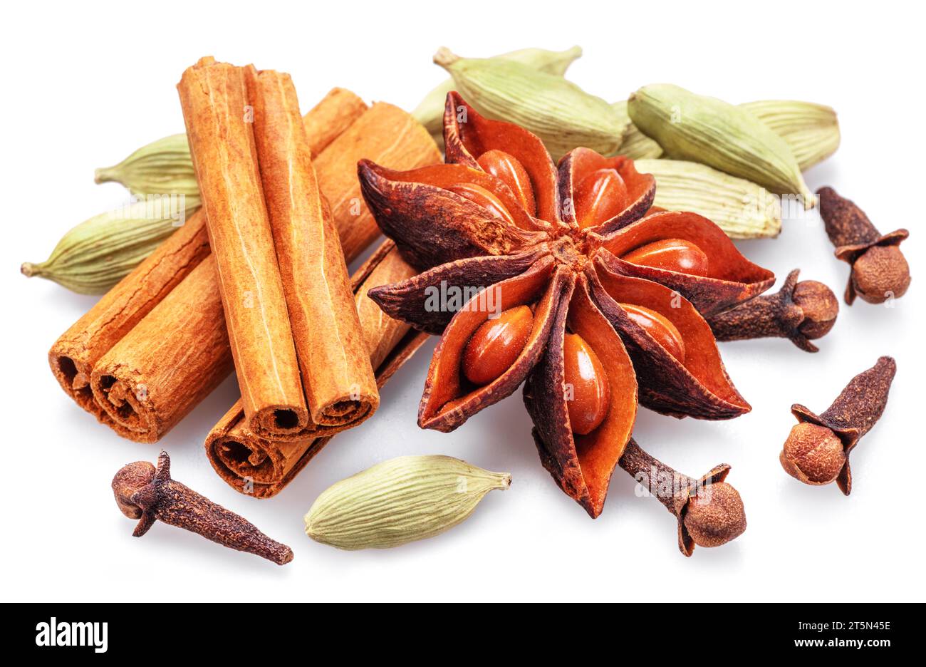 Lots of four spices for mulled wine – star anise, cinnamon, cardamom ...