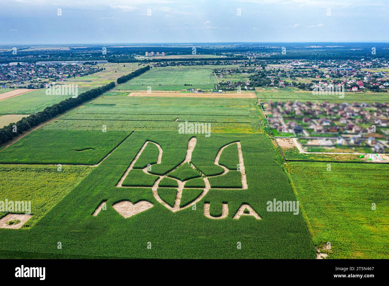 Giant symbol country ukraine trident hi-res stock photography and ...