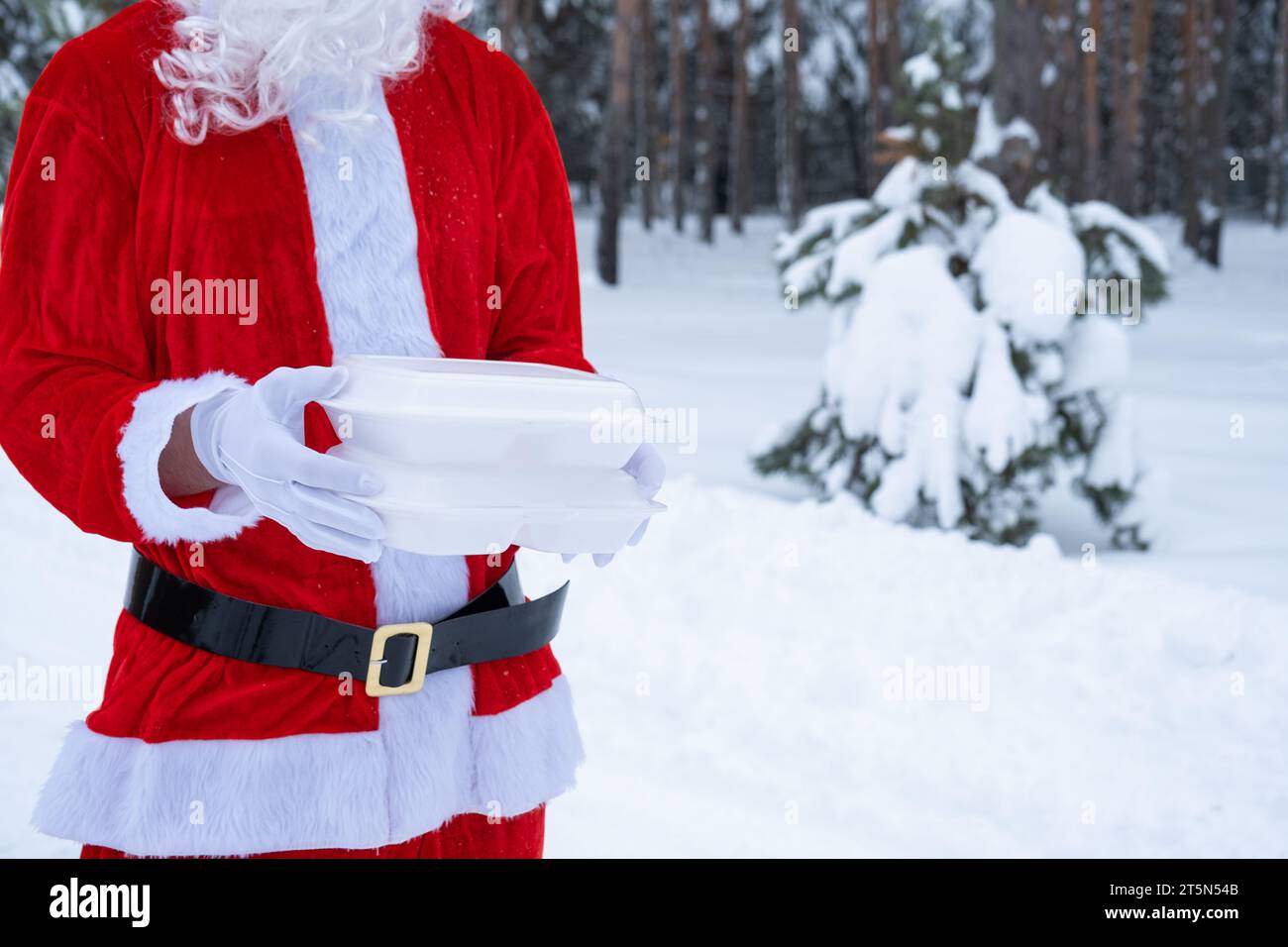 Delivery of containers hi-res stock photography and images - Alamy