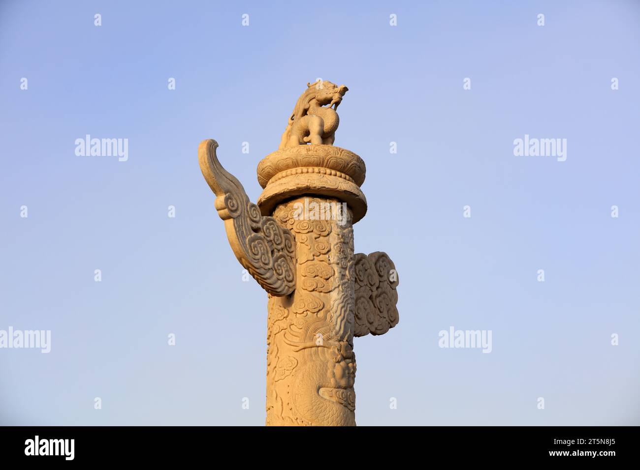 Ornamental column in Tiananmen Square, Beijing, China Stock Photo - Alamy