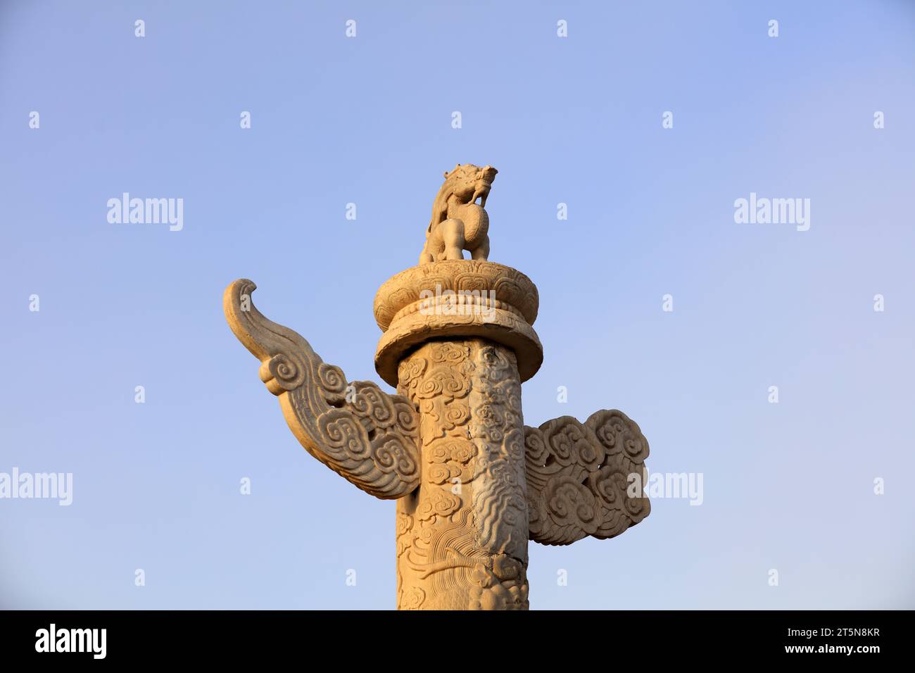 Ornamental column in Tiananmen Square, Beijing, China Stock Photo - Alamy