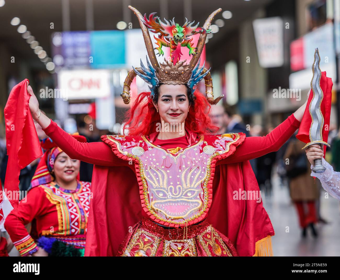 London, UK. 06th Nov, 2023. Peruvian Folk Dances Traditional dances ...