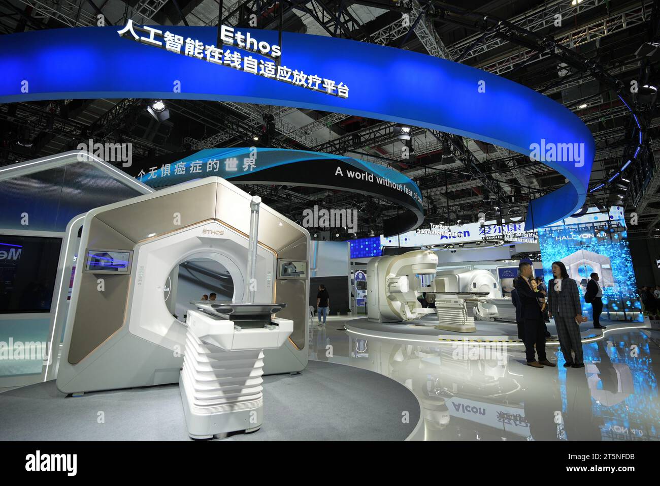 SHANGHAI, CHINA - NOVEMBER 6, 2023 - Visitors visit the medical Devices ...