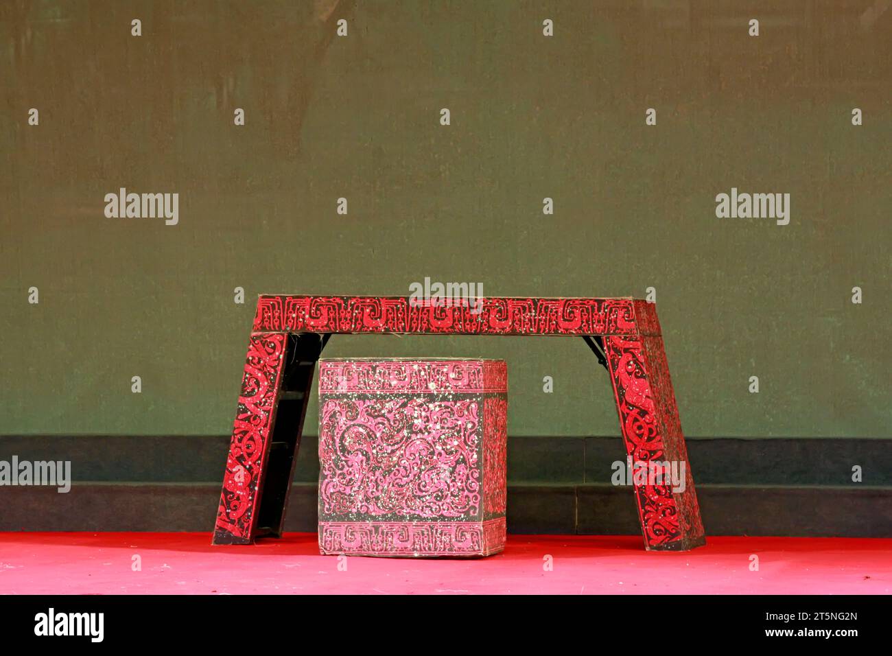 Chinese desk history hi-res stock photography and images - Alamy