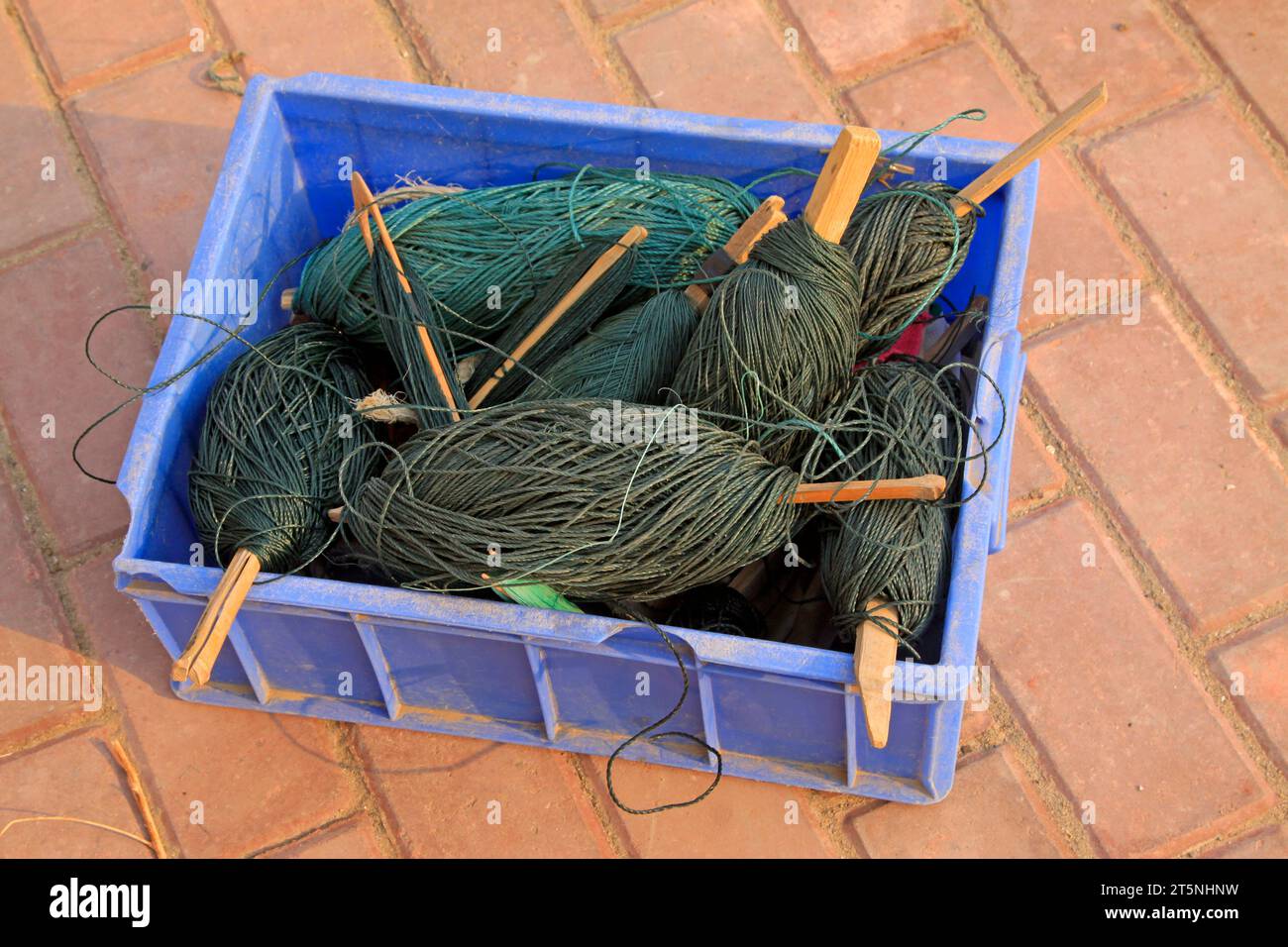 Rubber thread hi-res stock photography and images - Alamy