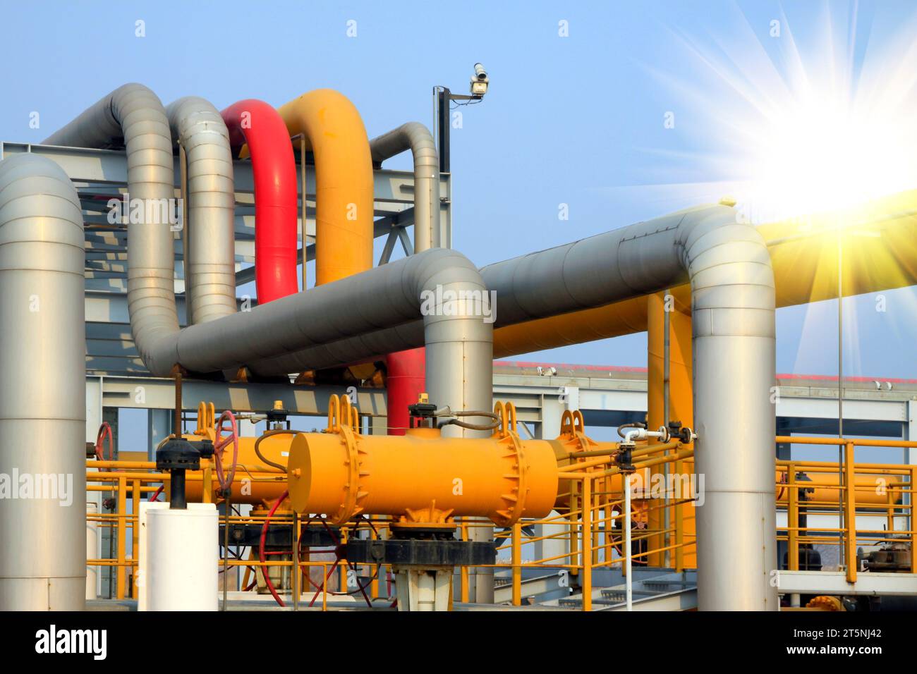 Crude tools hi-res stock photography and images - Alamy