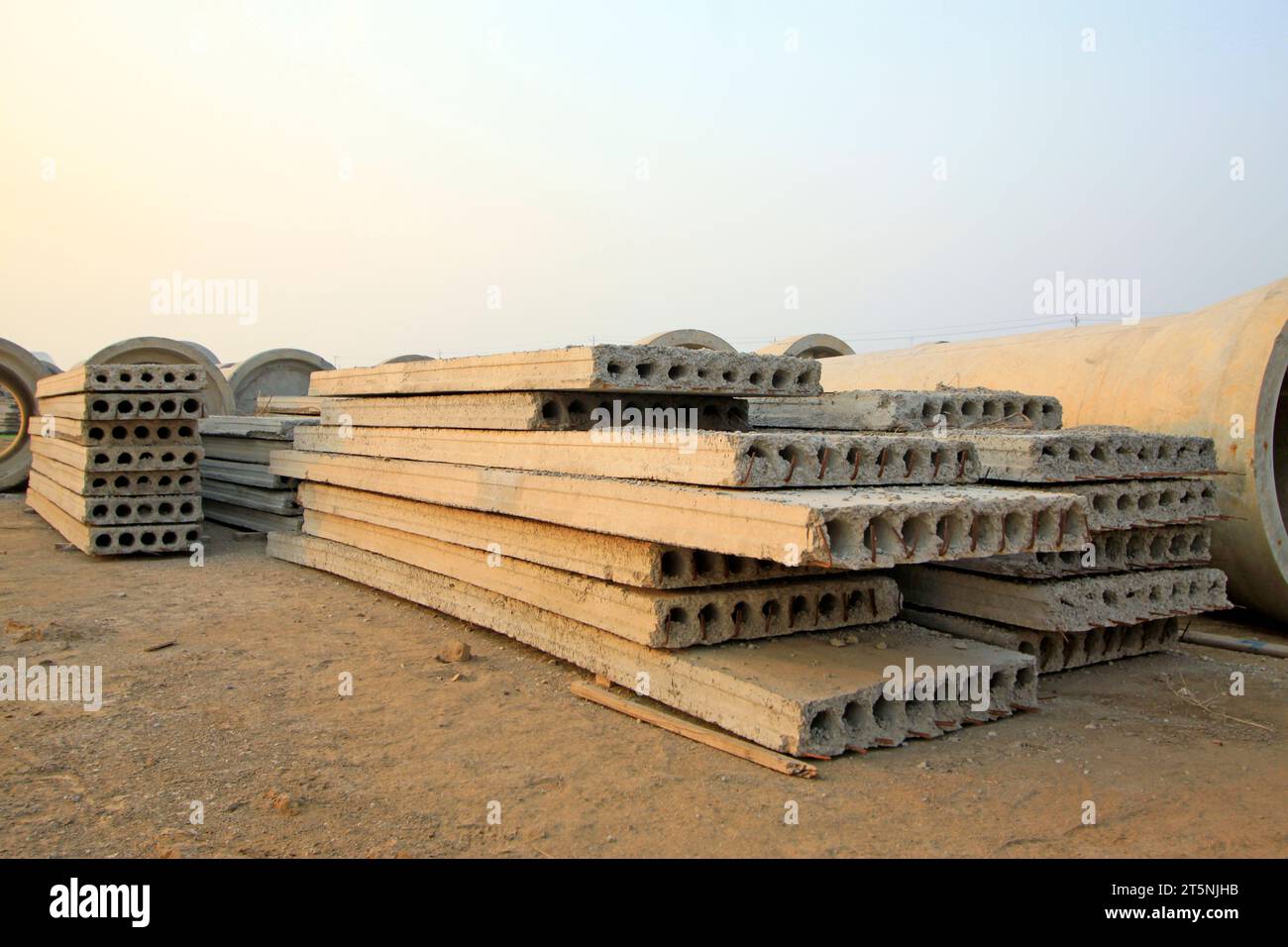 Precast slab hi-res stock photography and images - Alamy