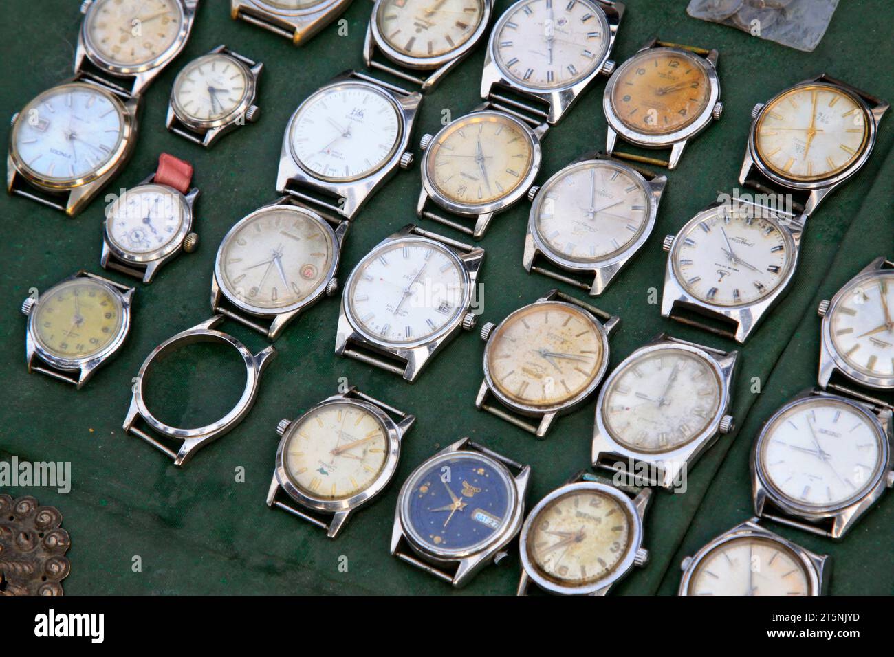 Watch booth hi-res stock photography and images - Alamy