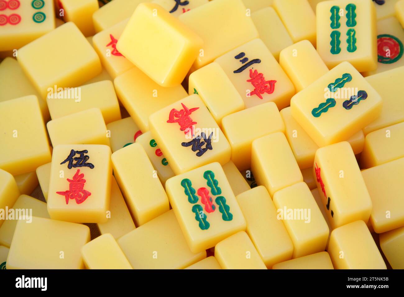 Yellow mahjong tiles, closeup of photo Stock Photo - Alamy