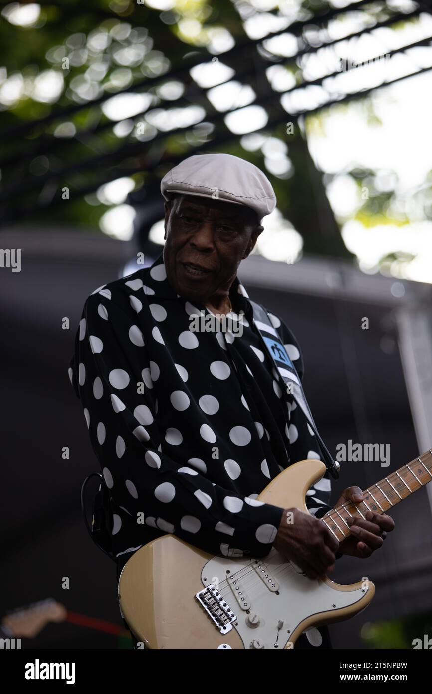 Buddy Guy Cognac Blues Passion 30th Stock Photo - Alamy Buddy Guy Cognac Blues Passion 30th Stock Photo - Alamy