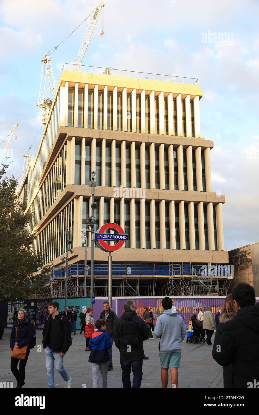Google's new landscraper HQ on Kings's Boulevard at Kings Cross, co ...