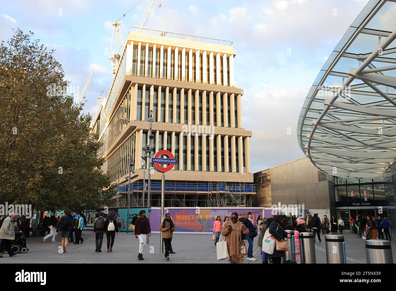 Google's new landscraper HQ on Kings's Boulevard at Kings Cross, co ...