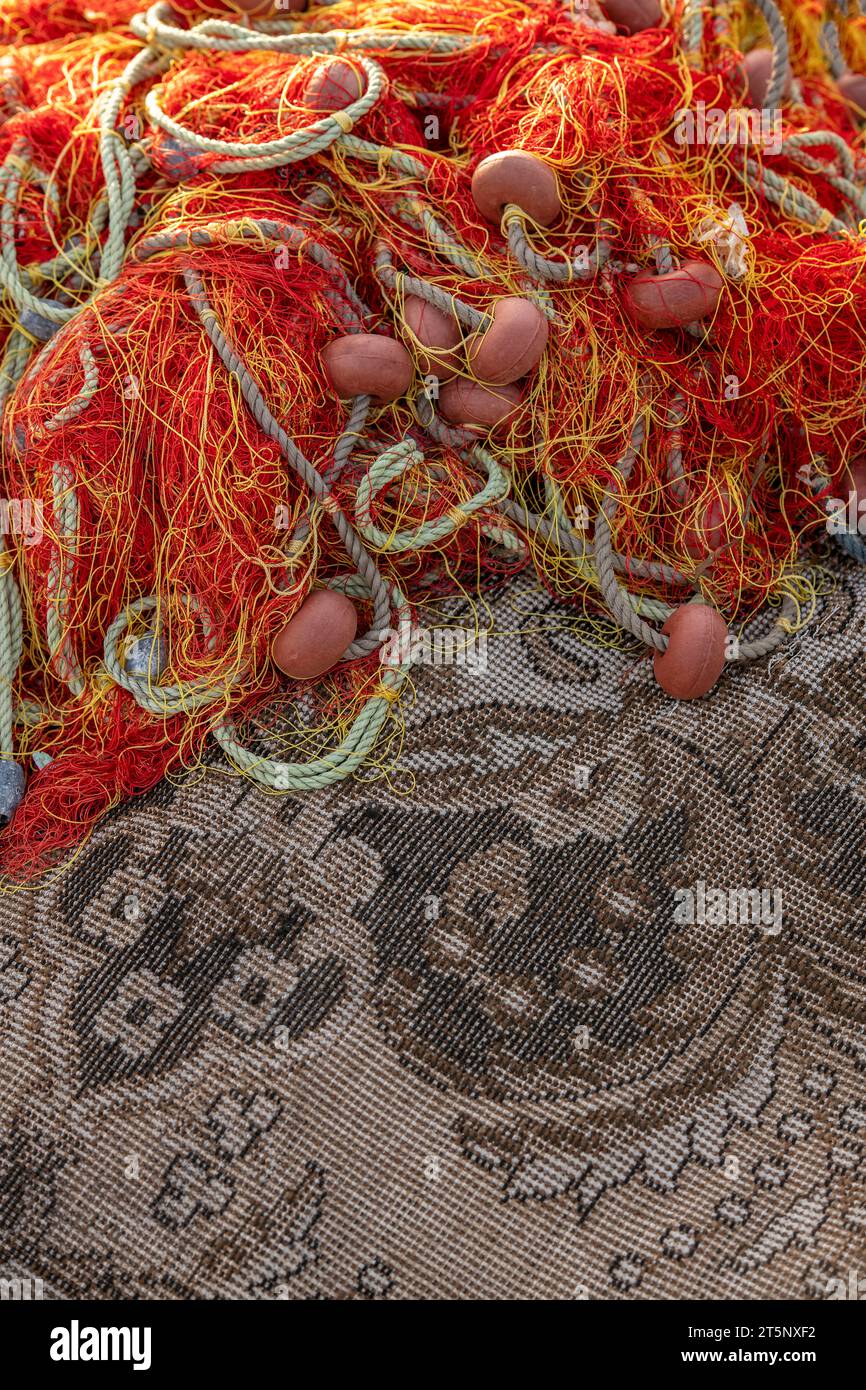 Tangled composition of abstract lines hi-res stock photography and ...