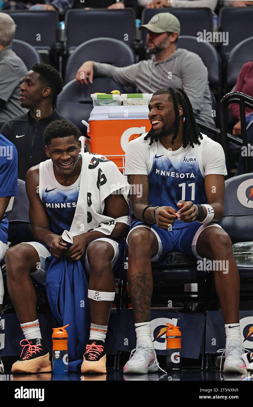 Minnesota Timberwolves guard Anthony Edwards (5) and center Naz Reid ...