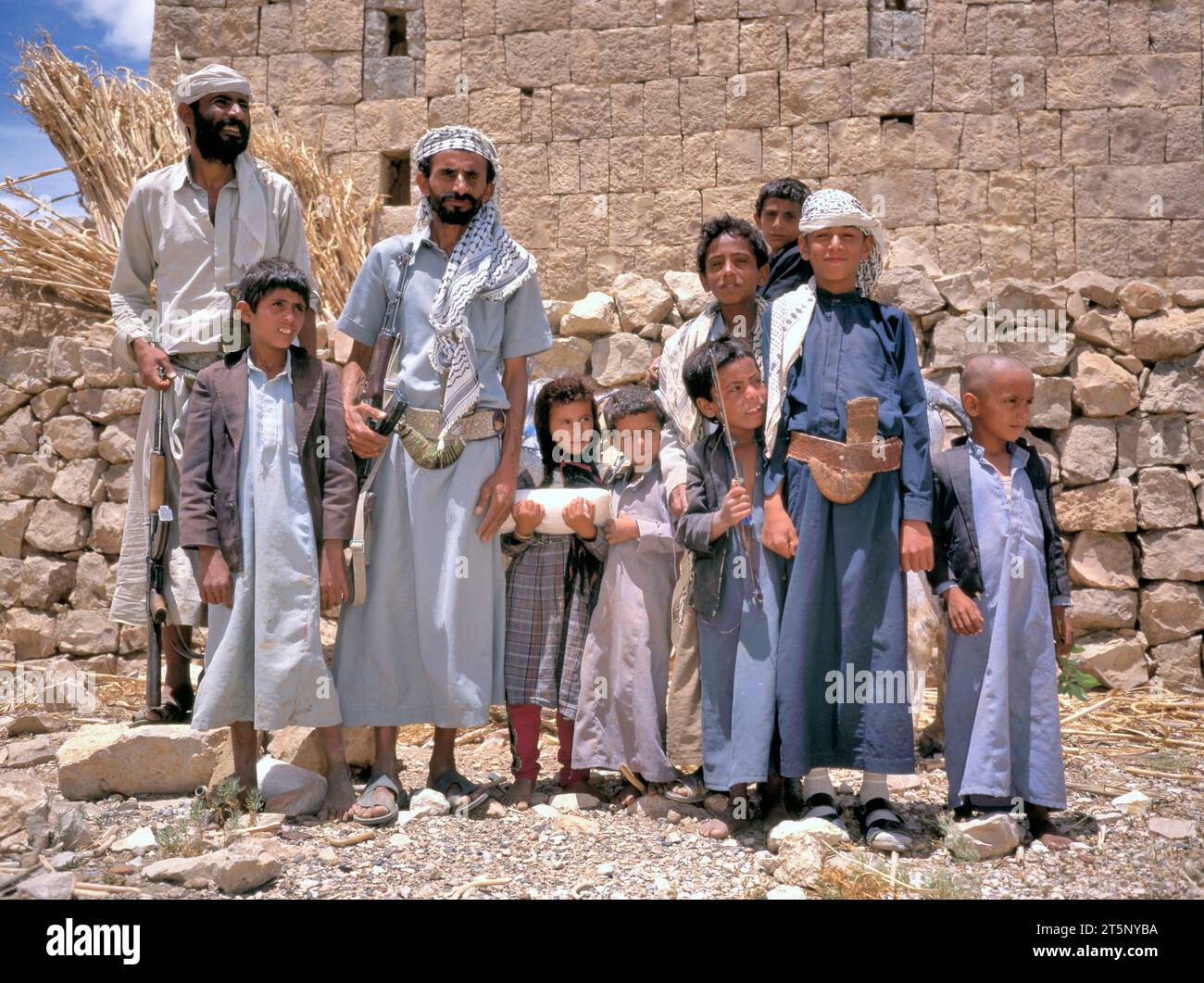 KHAB, YEMEN-SEPTEMBER 06,1991:Two fathers with their eight children ...