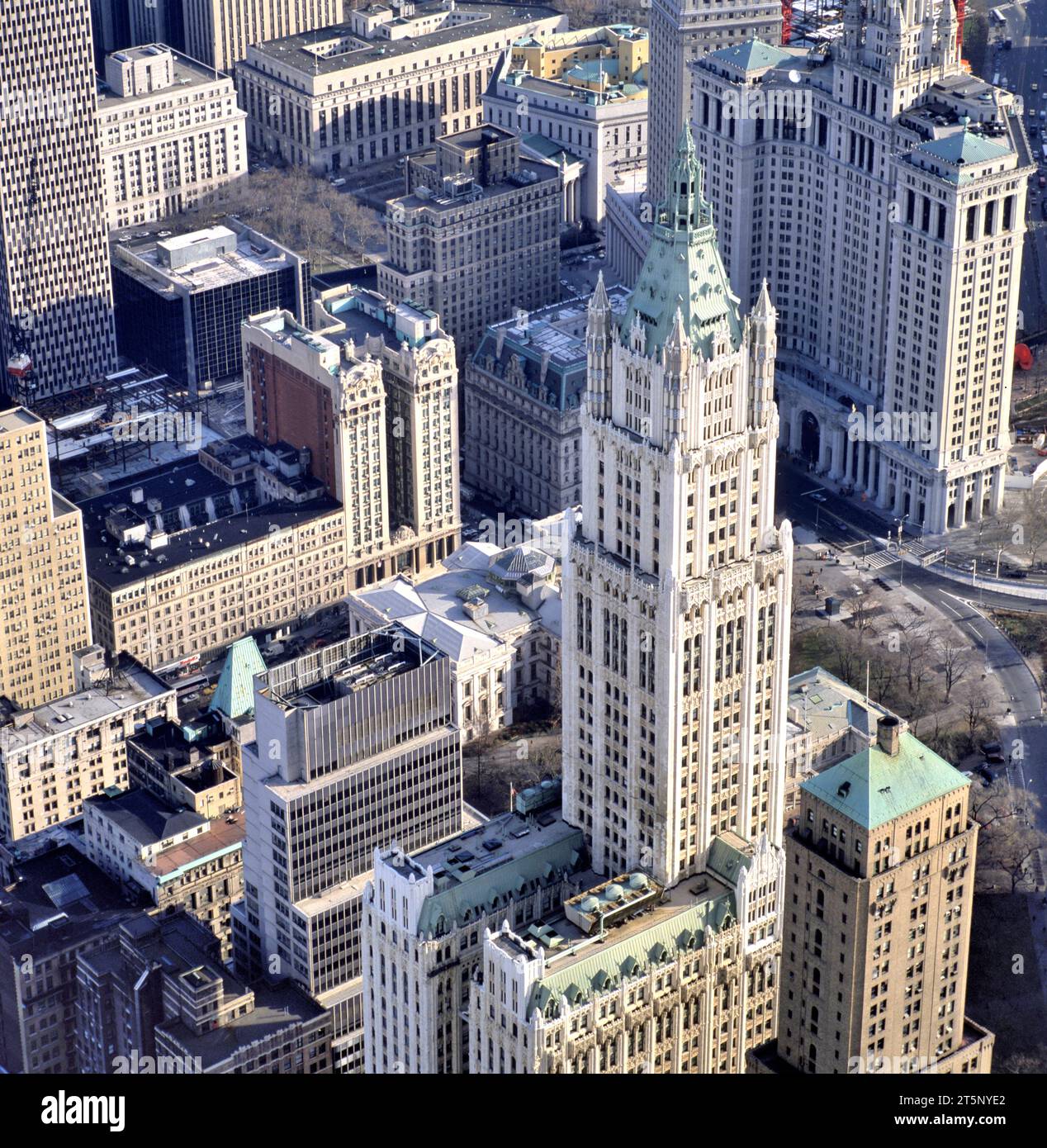 Downtown Manhattan and 40 Wall Street (also known as the Trump Building ...