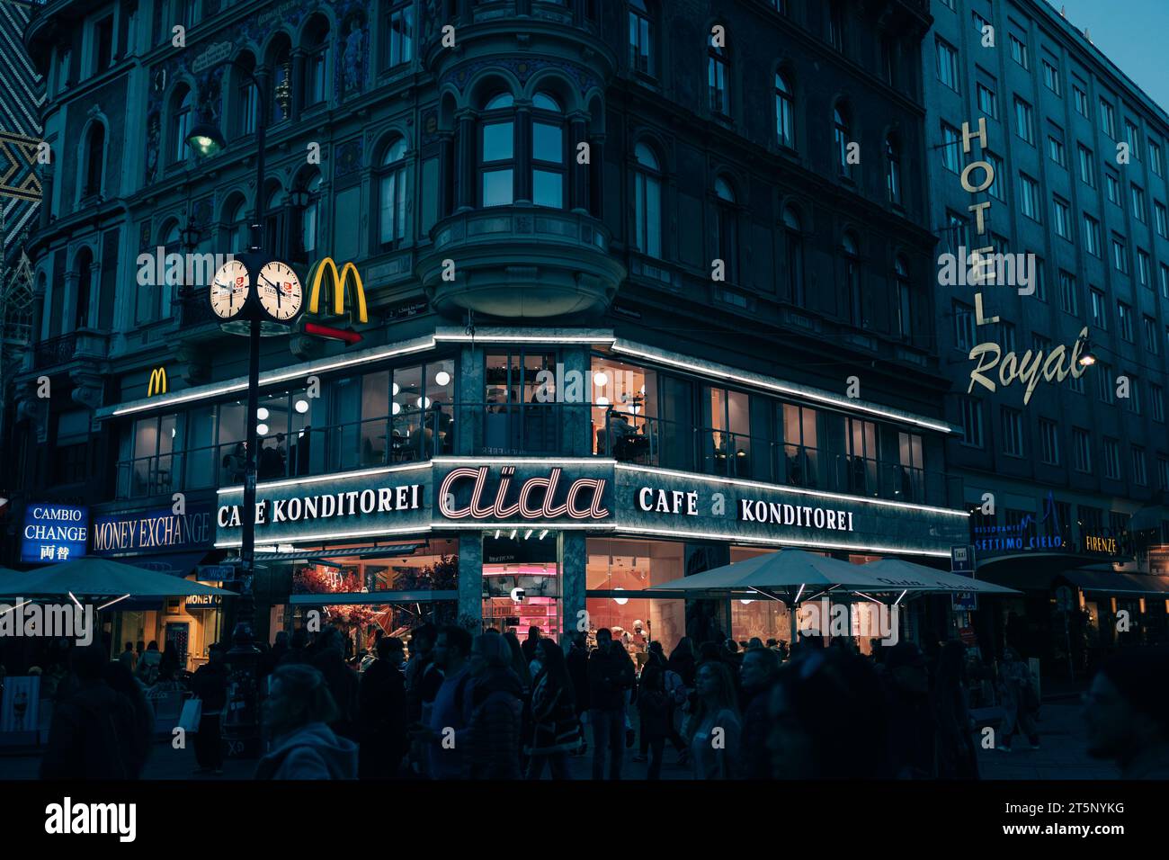 Aida vintage sign at night at Stephansplatz, Vienna, Austria Stock ...