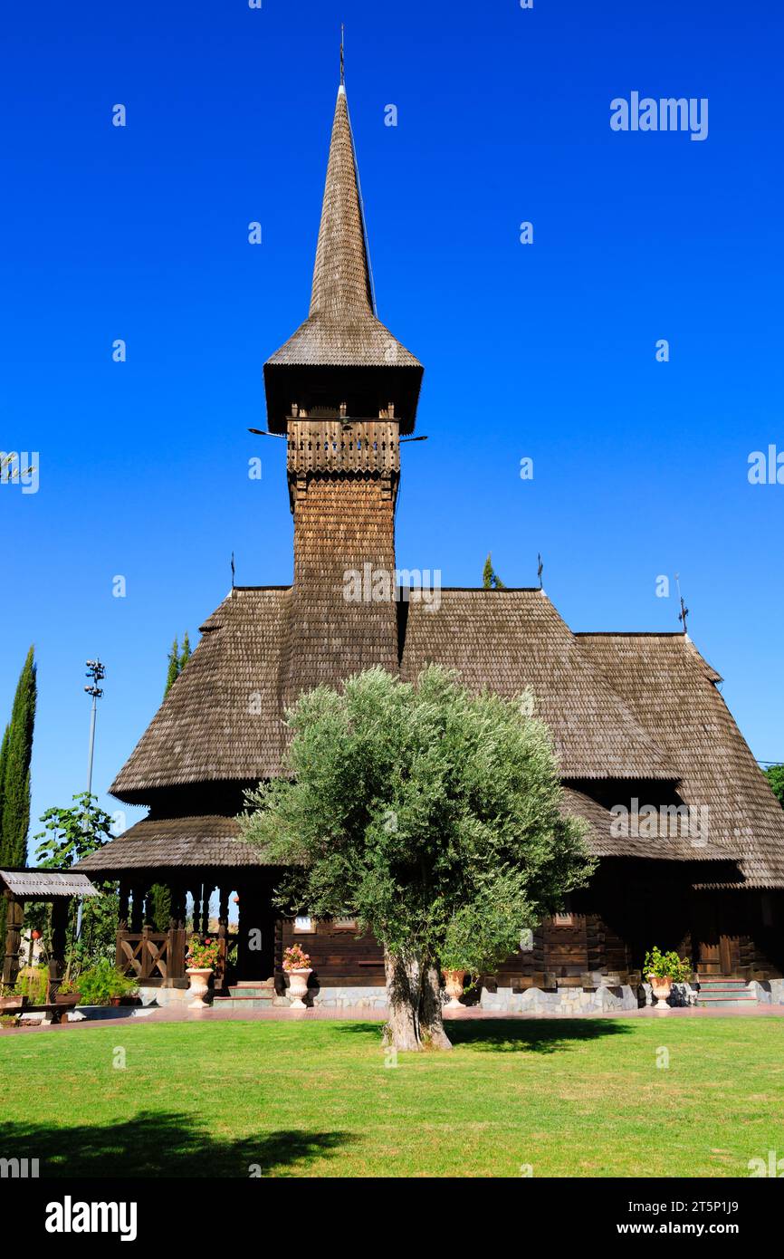 Romanian stave church of Agia Kyriaki, Holy Metropolis of Tamason and ...