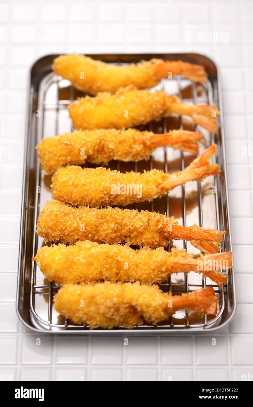 Ebi fry (Japanese fried shrimp), freshly fried Stock Photo - Alamy