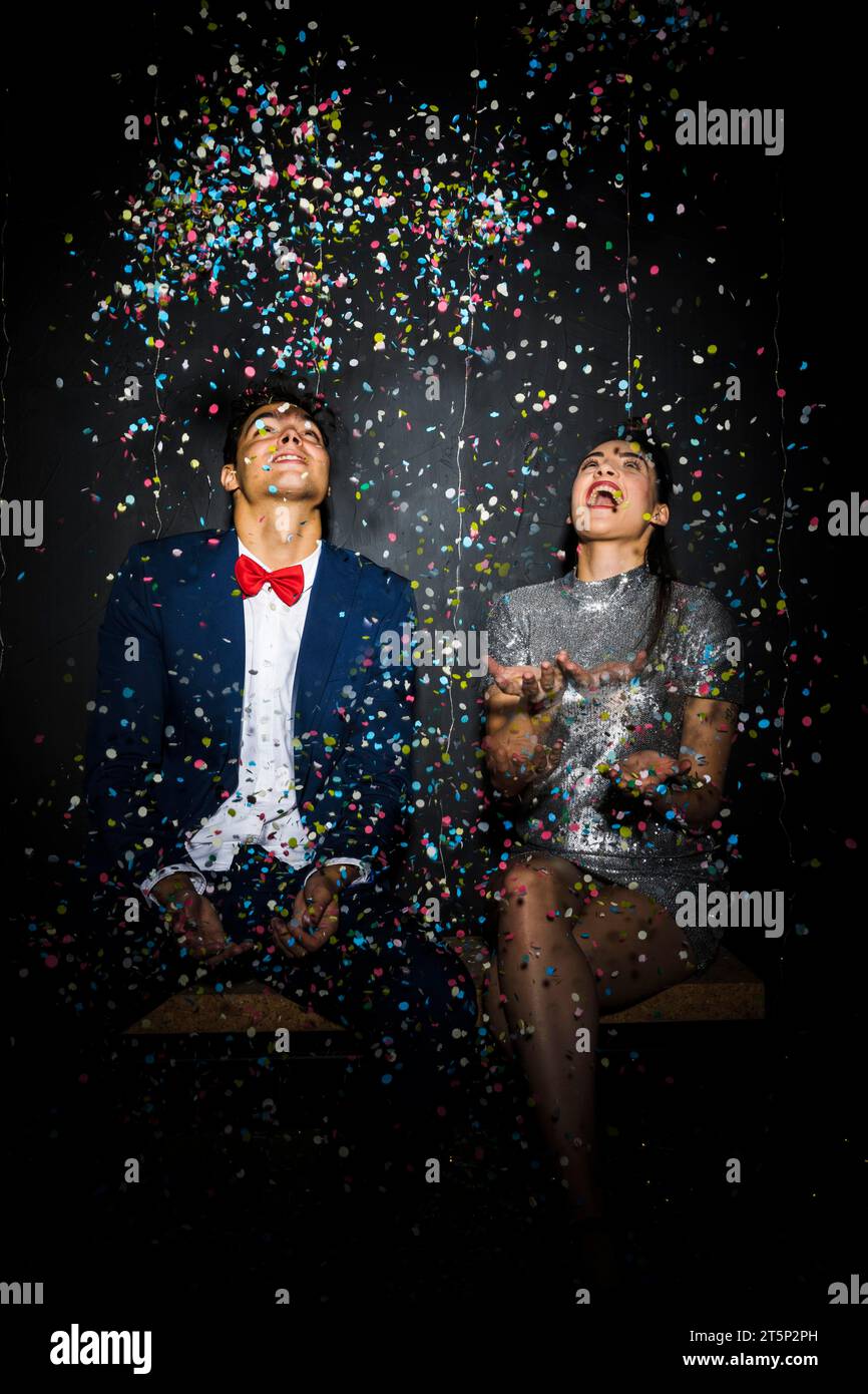 Bride confetti movement hi-res stock photography and images - Alamy