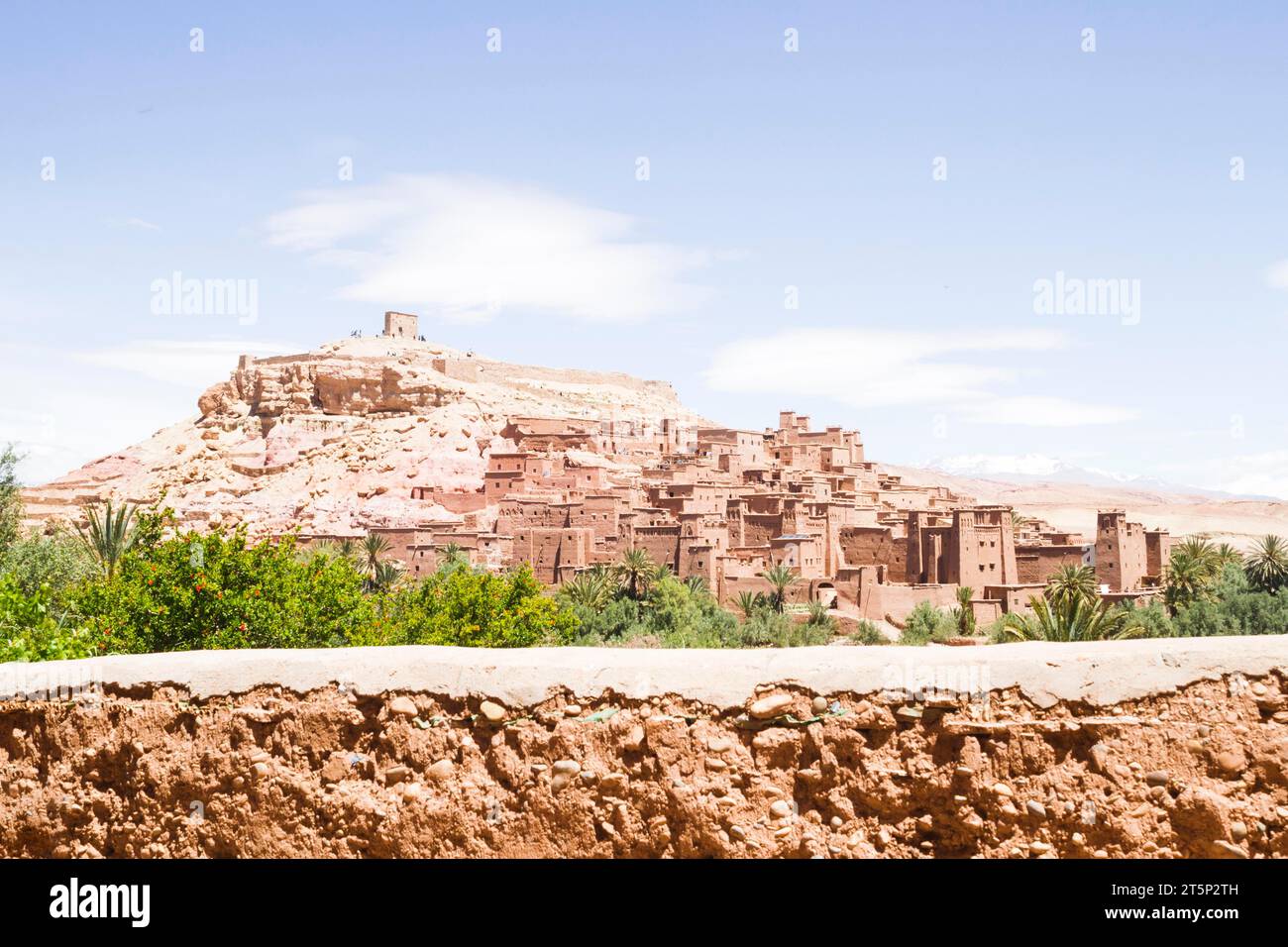 Ancient city fortress desert landscape Stock Photo - Alamy