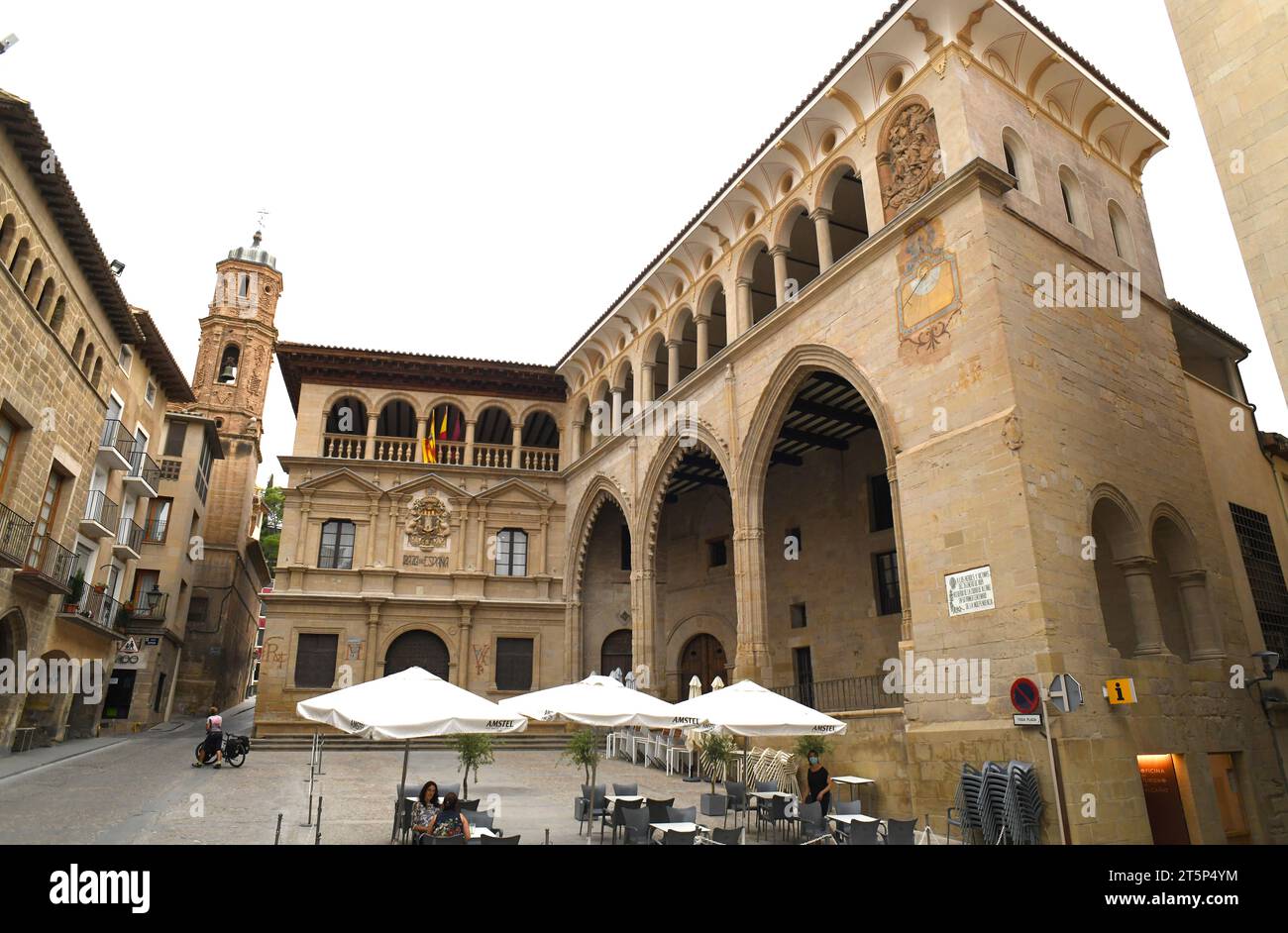 Alcaniz, Plaza de Espana with City hall (XVI century, center) and Lonja ...