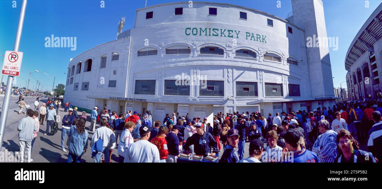 Comiskey park baseball stadium chicago hi-res stock photography and ...