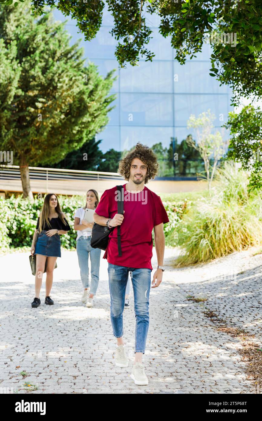 Concentration campus hi-res stock photography and images - Alamy