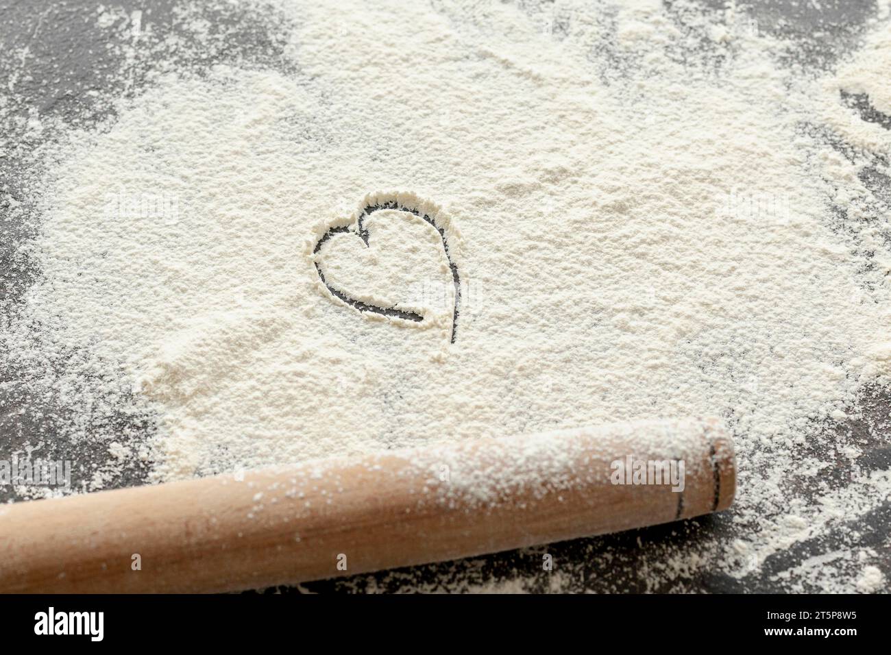 High angle flour wooden rolling pin Stock Photo - Alamy High angle flour wooden rolling pin Stock Photo - Alamy