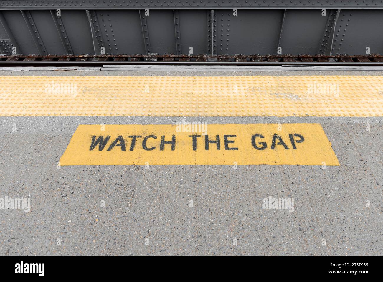 Metro warning sign hi-res stock photography and images - Alamy