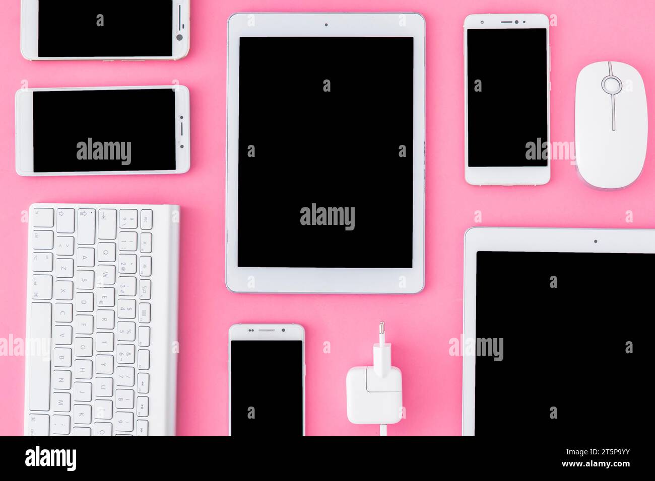 Digital devices work hi-res stock photography and images - Alamy