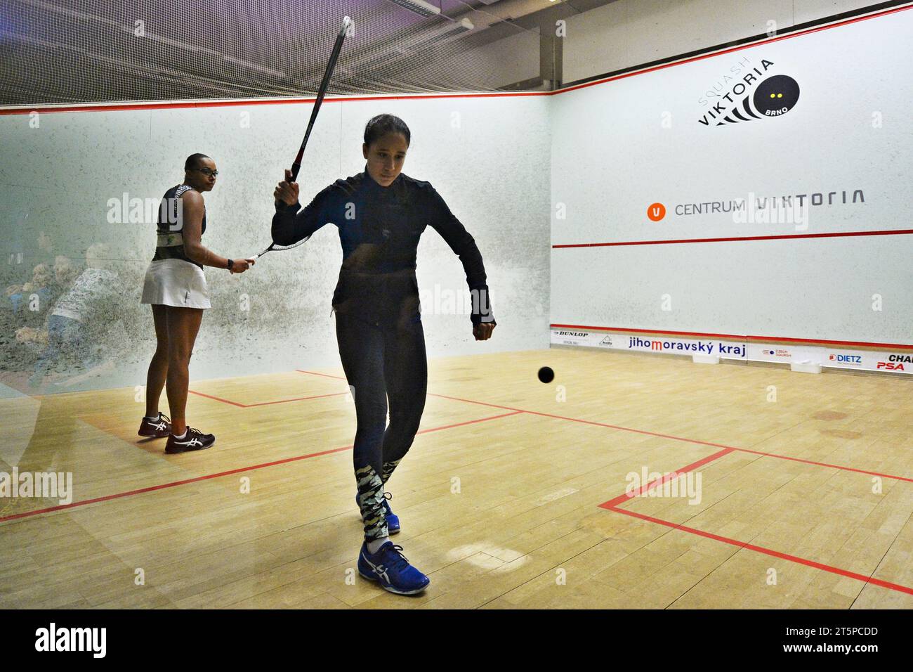 Brno, Czech Republic. 06th Nov, 2023. Asia Harris of Britain, left, and ...