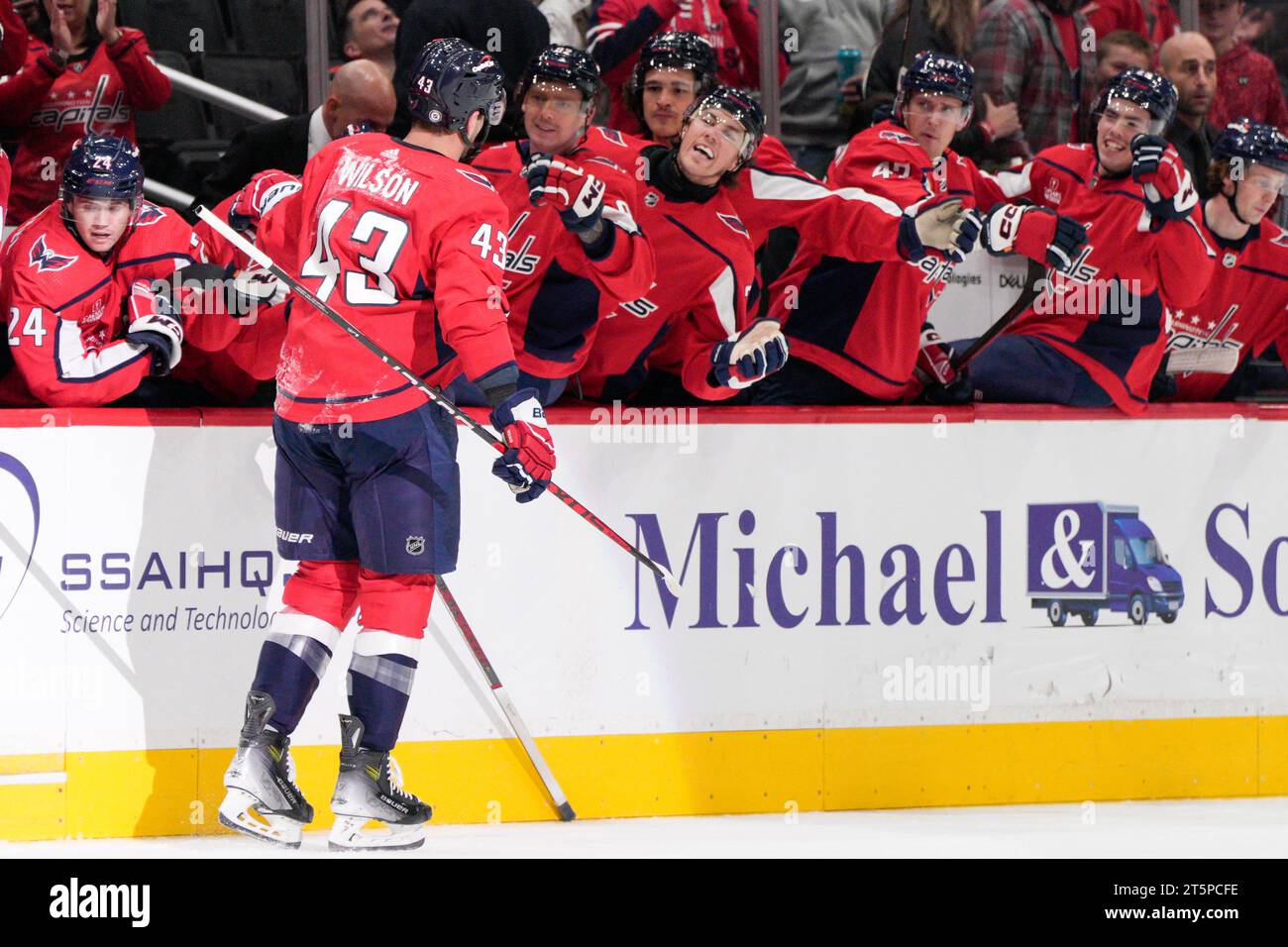 Washington Capitals right wing Tom Wilson (43) celebrates his goal with ...