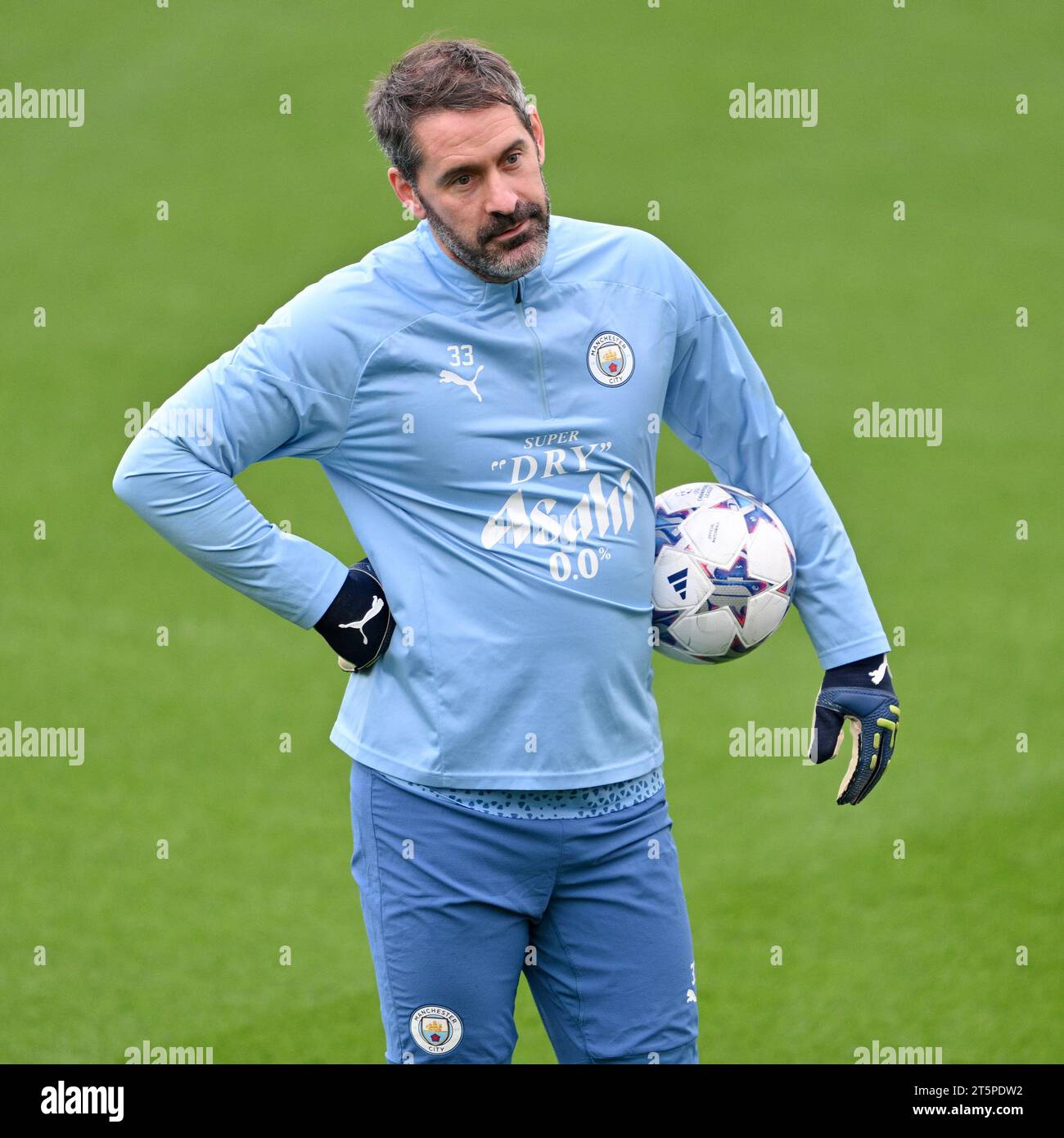 Manchester, England, 6th November 2023. Scott Carson 33# of Manchester ...