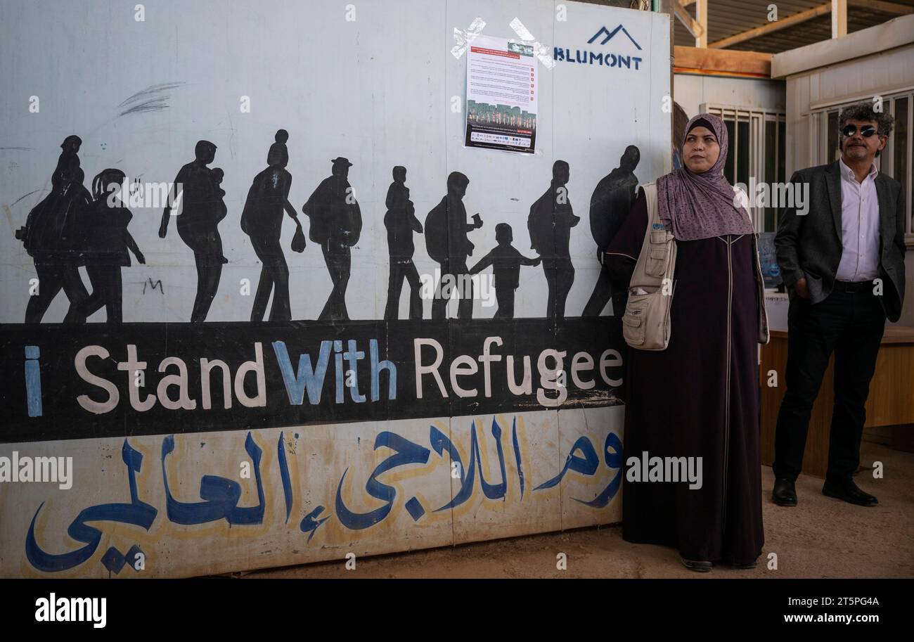 Saatari, Jordan. 06th Nov, 2023. "I Stand With Refugees" (I support ...