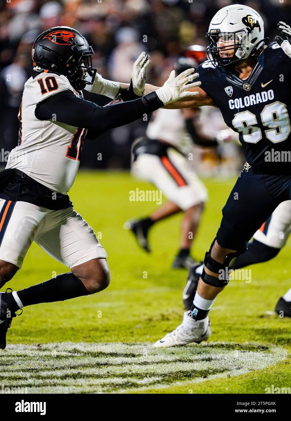 USA. 04th Nov, 2023. November 04, 2023: Oregon State Beavers linebacker ...