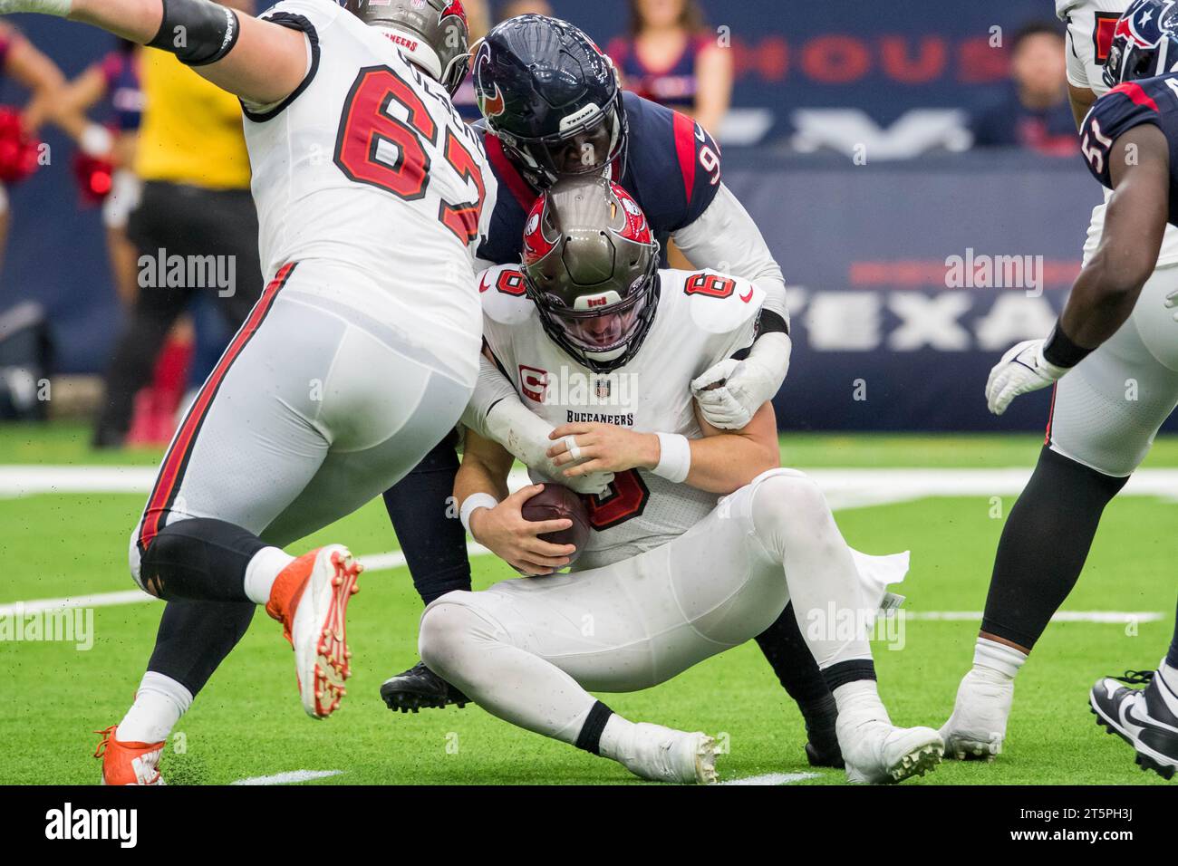 USA. 05th Nov, 2023. November 5, 2023: Houston Texans defensive tackle ...