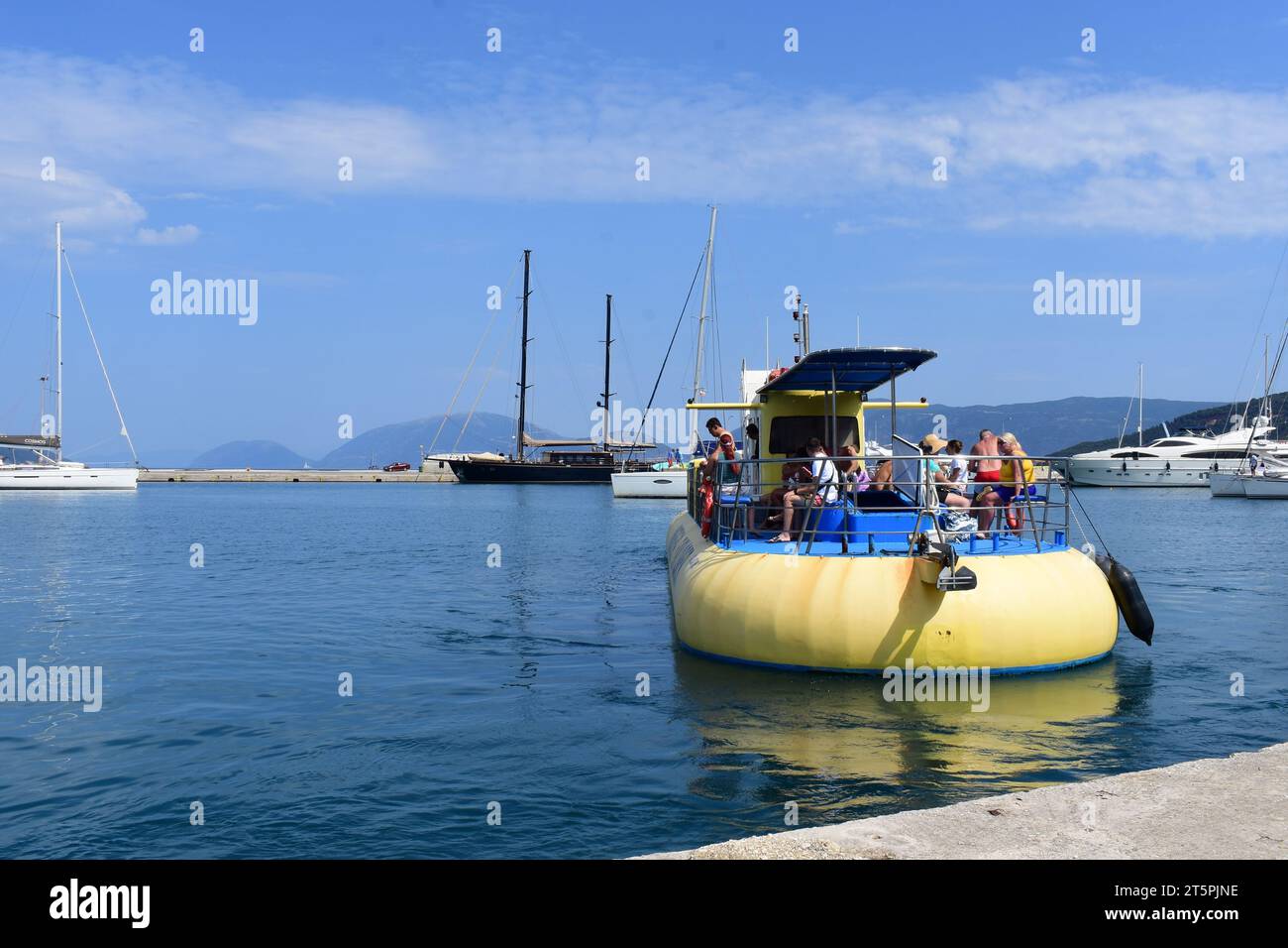 The tourist boat Yellow Submarine - Undersea Explorer leaves the ...