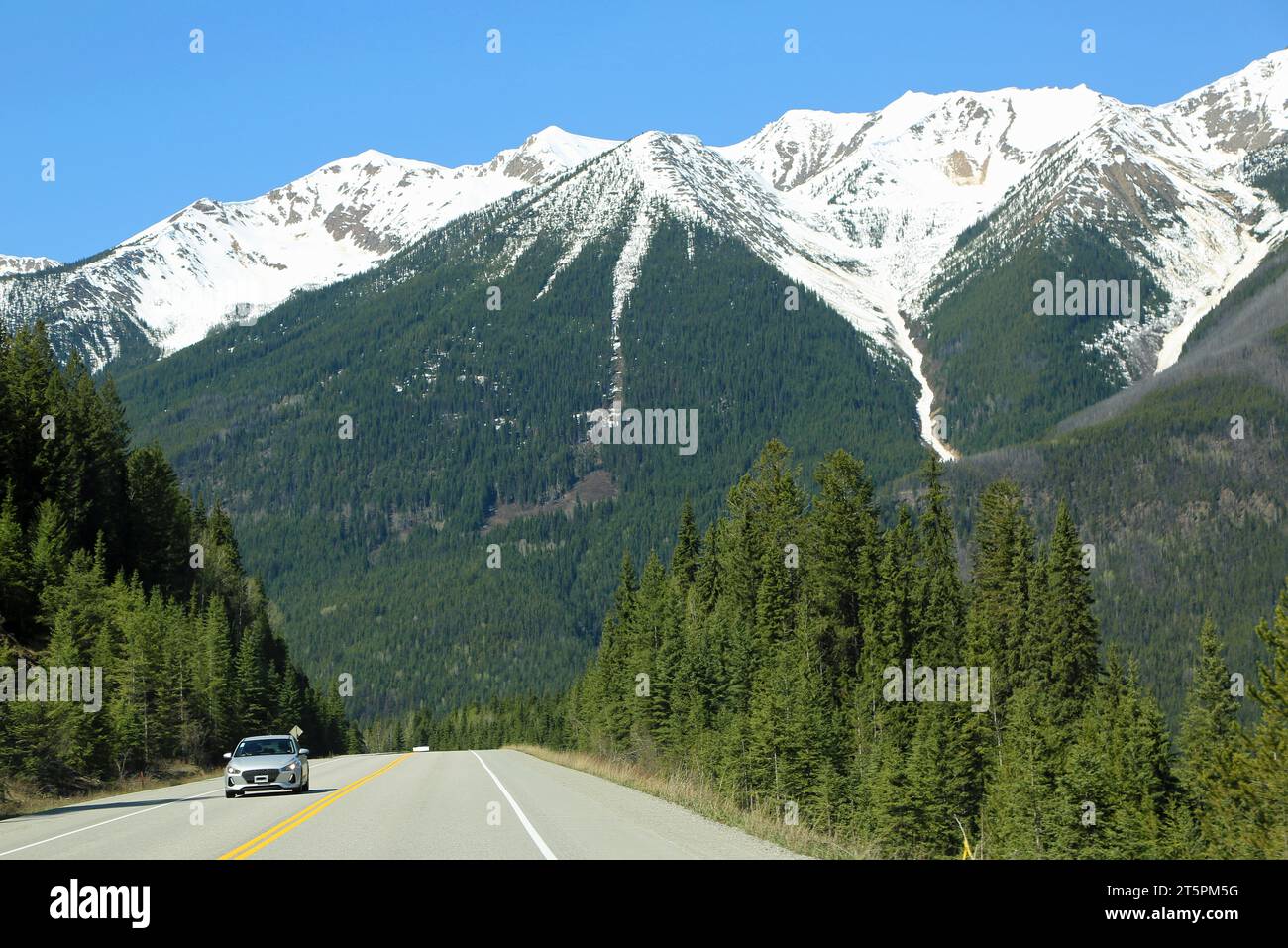 Mt Hunter ridge, Canada Stock Photo - Alamy
