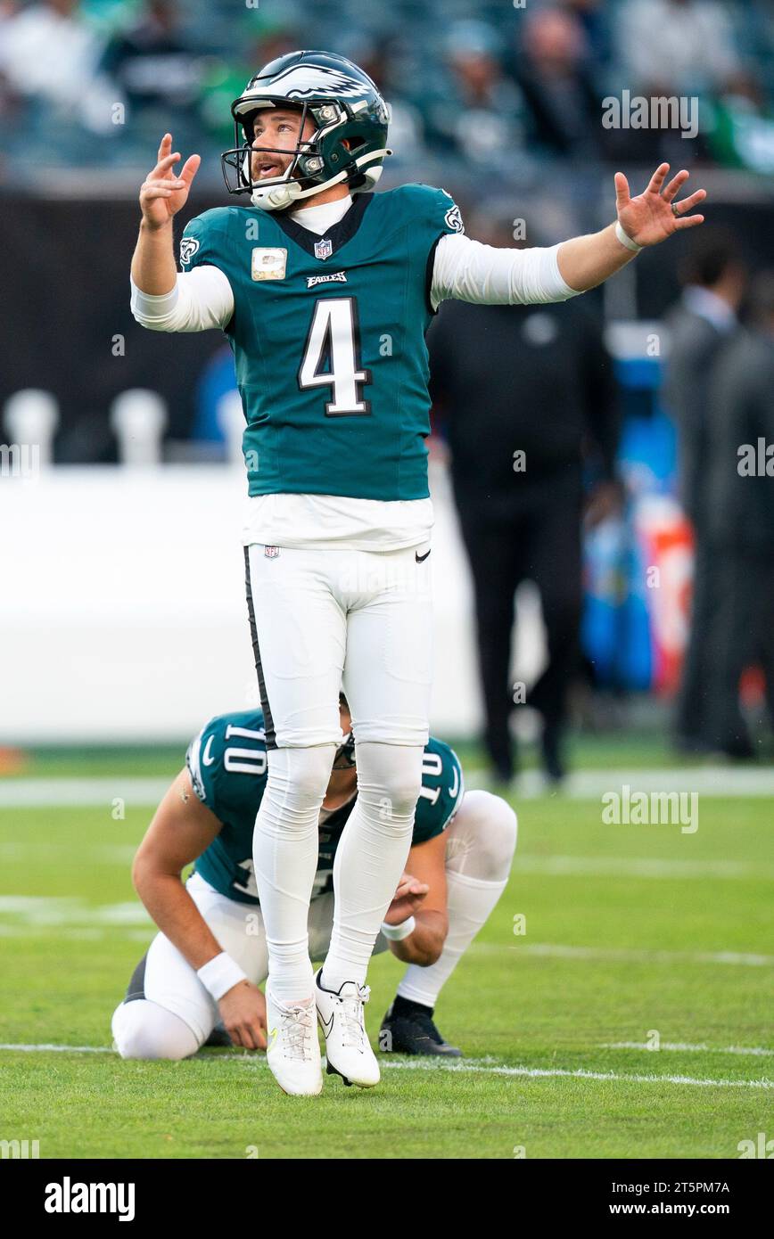 Philadelphia Eagles kicker Jake Elliott (4) in action prior to the NFL ...