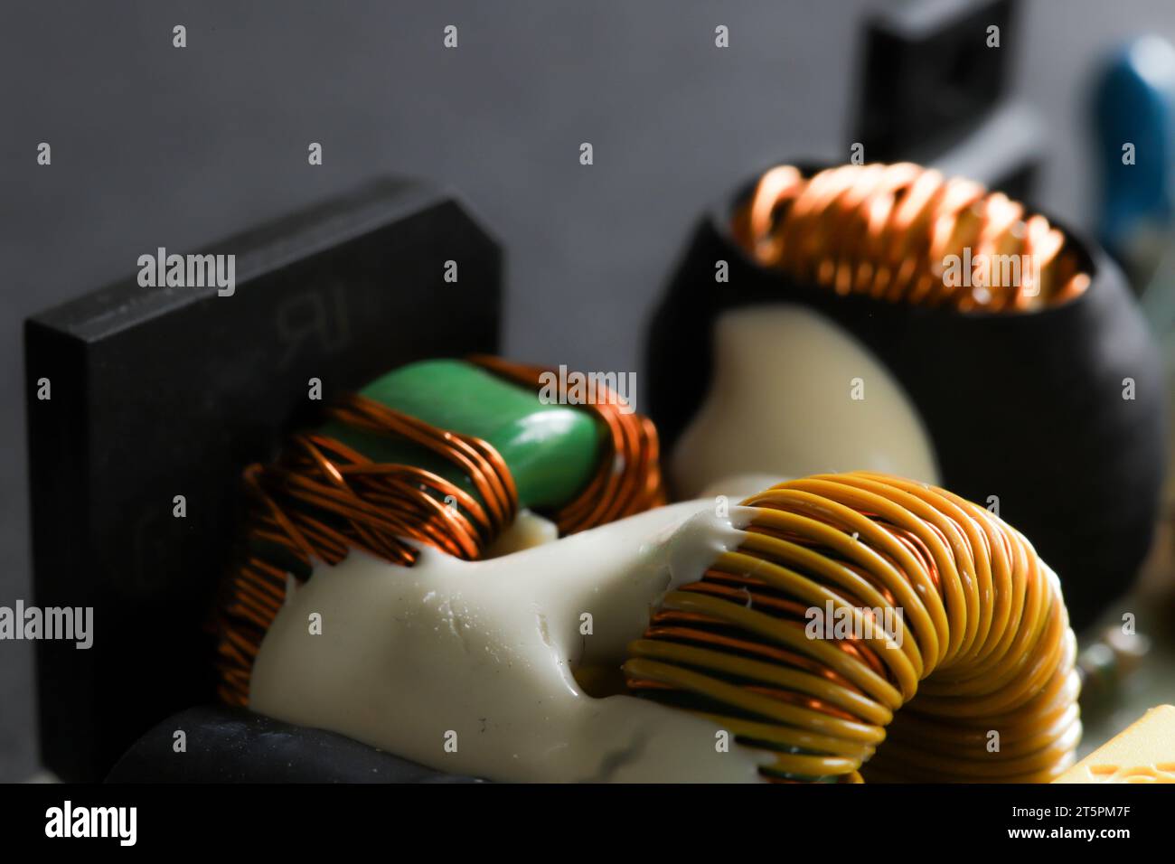 Electric circuit vector hi-res stock photography and images - Alamy