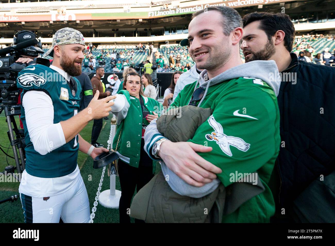 Philadelphia Eagles kicker Jake Elliott (4) talks with fans prior to ...
