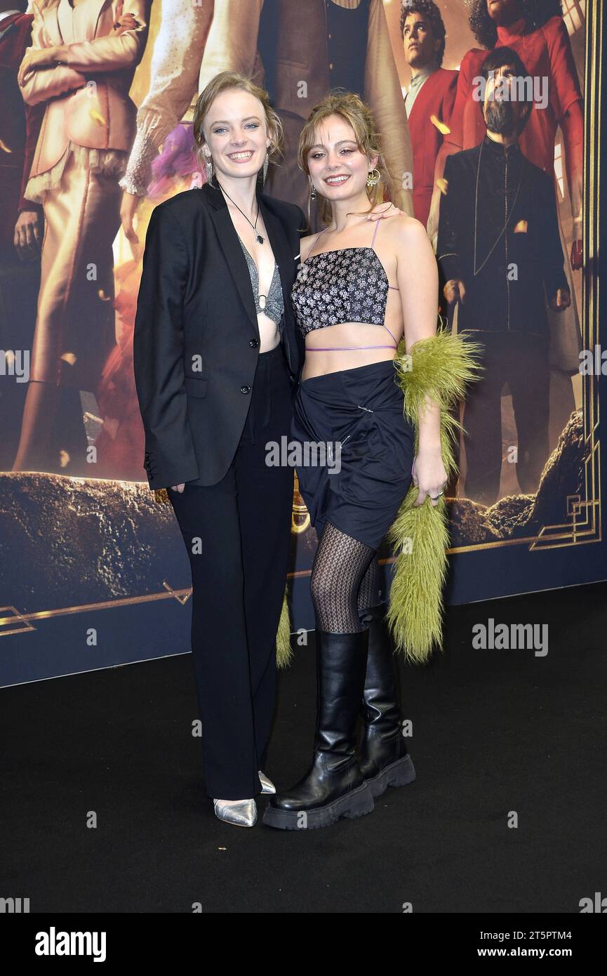 Luna Kuse und Athena Strates/Premiere des Kinofilms Die Tribute von ...