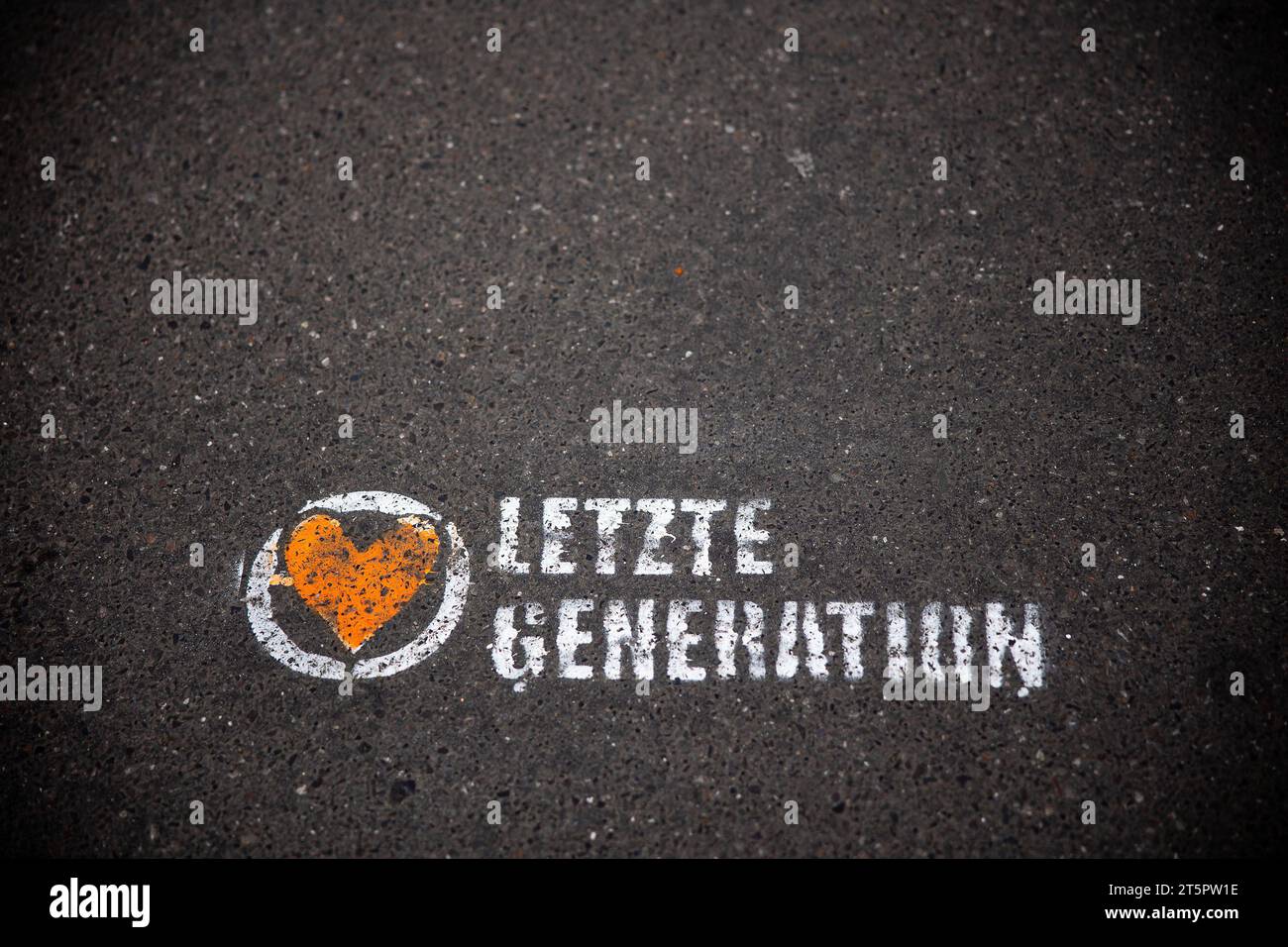 Letzte generation logo hi-res stock photography and images - Alamy