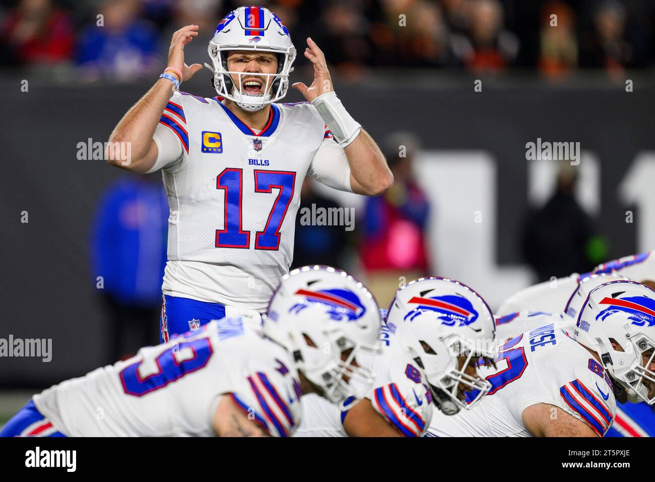 Buffalo Bills quarterback Josh Allen (17) signals his receivers during ...