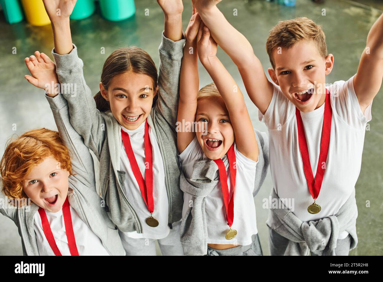 Little girls in gym hi-res stock photography and images - Alamy