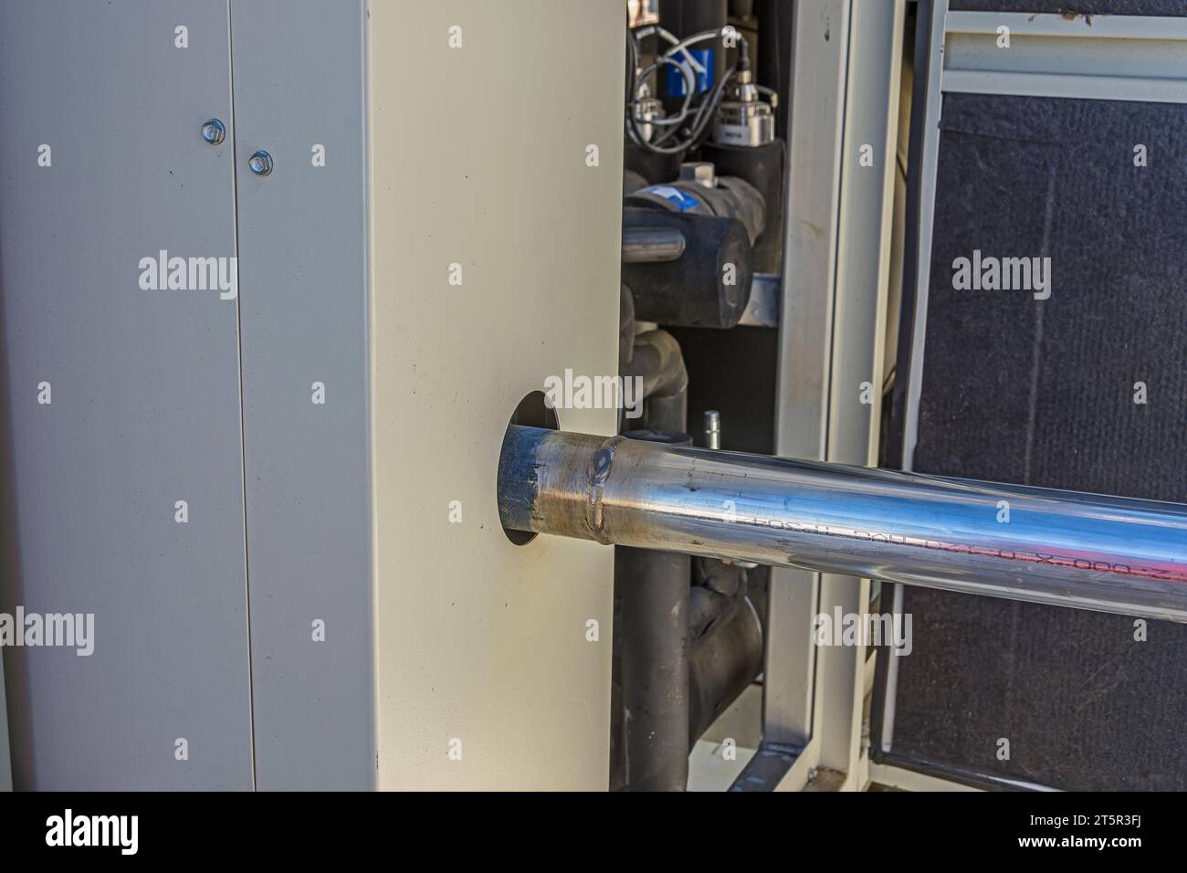 Pipe welding bead joining two pieces of pipe, done by an automatic ...