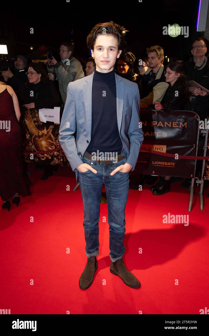Cooper DILLON Schauspieler, Roter Teppich, Red Carpet Show, Ankunft ...