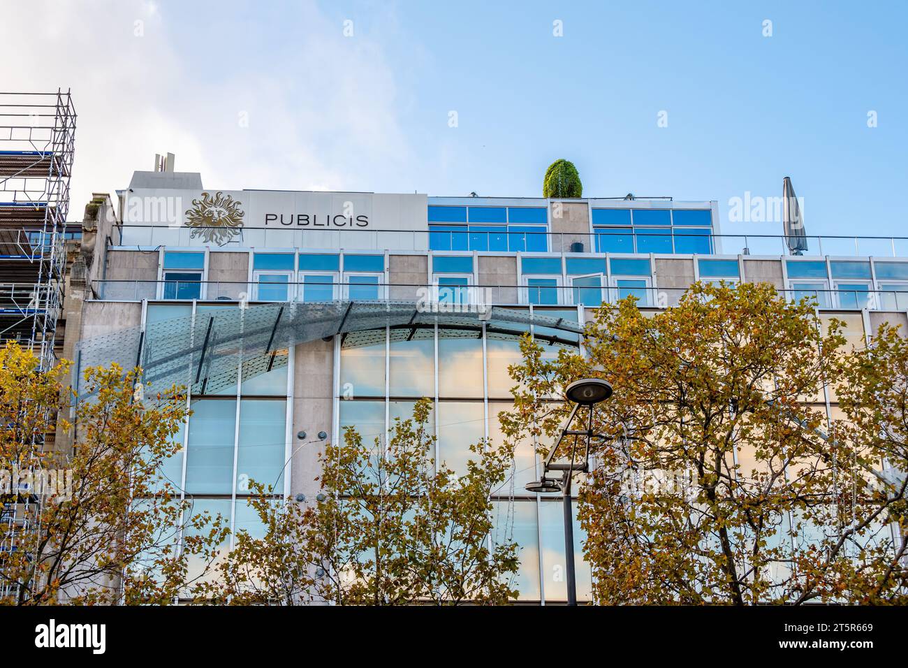 Facade of the Publicis headquarters on avenue des Champs-Elysées in Paris. Publicis Groupe is a ...