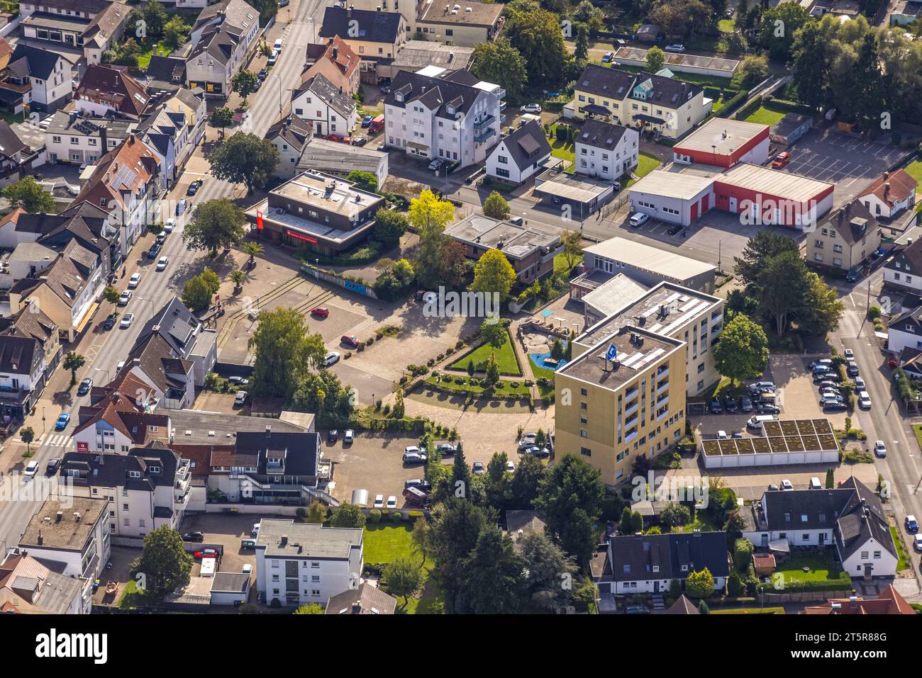 Aerial view, town center with Lendringser Platz, Lendringsen, Menden ...